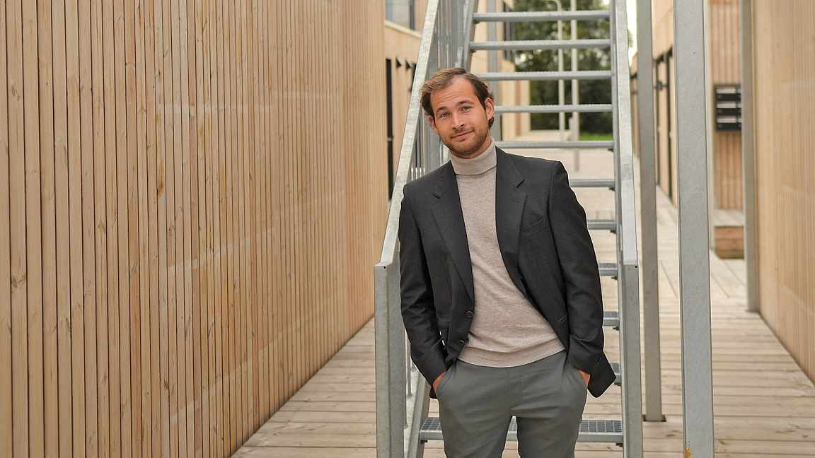 Invest secure and with personal guidance in crypto assets